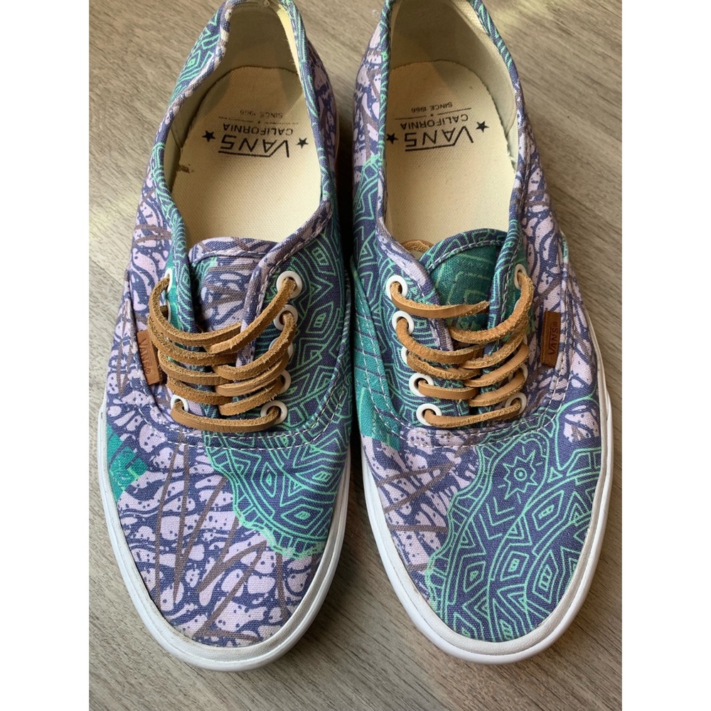*Rare* Vans Psychedelic Print - Gem